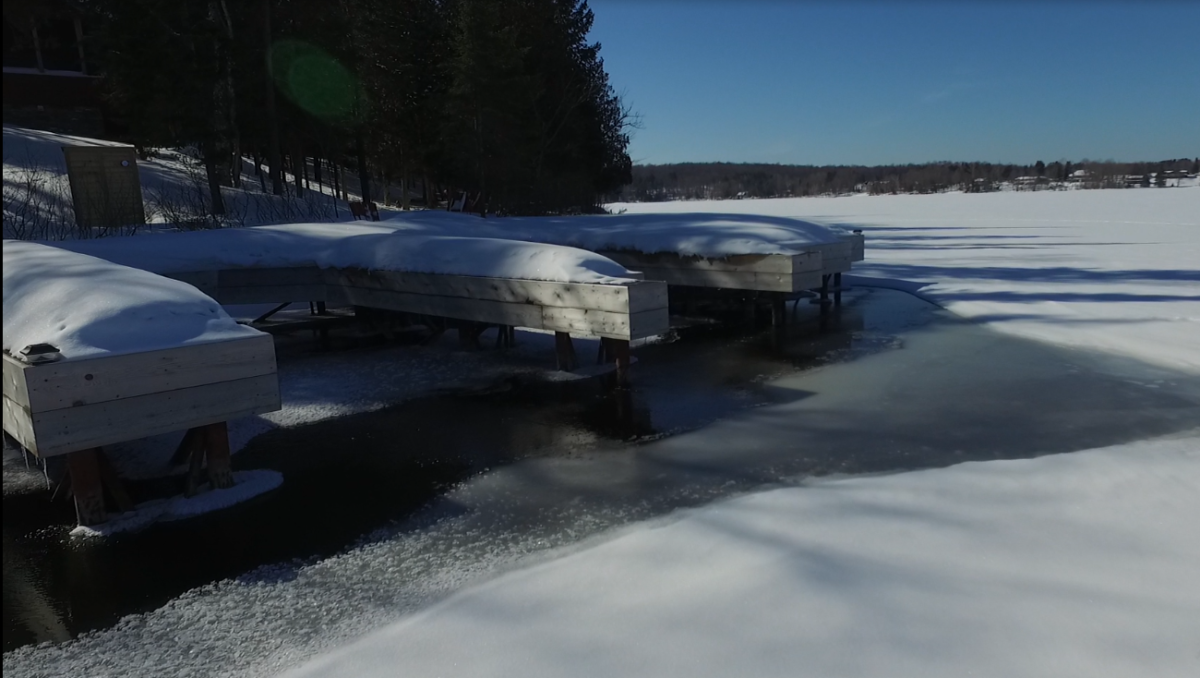 Thawline Dock Bubbler Deicer - Deice Air Canada