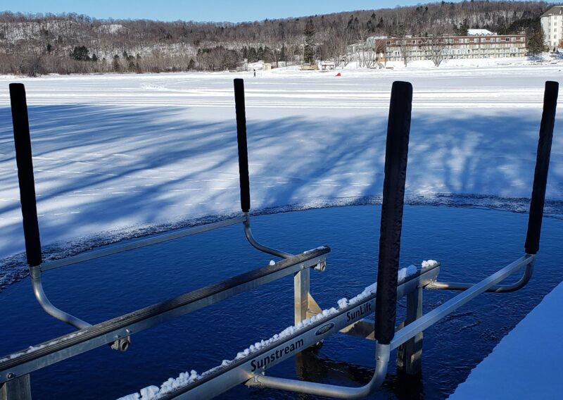 Dock Bubblers for Lifts and Covered Boat Slips | Deice Air Canada